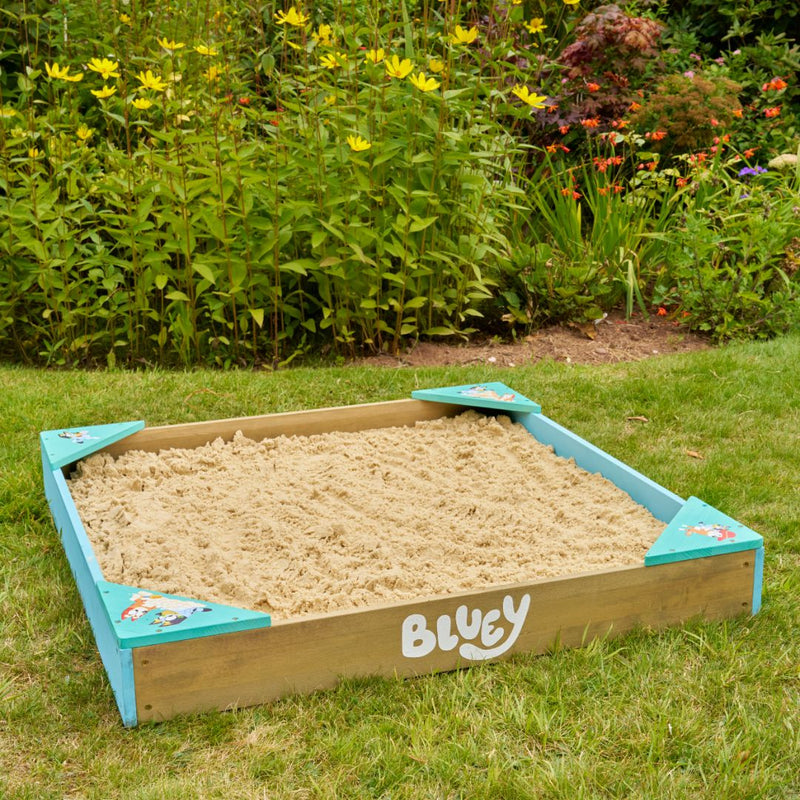 Bluey Wooden Sandpit with Cover – TP Toys